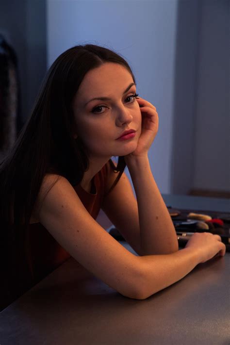 Emily Meade R Celebs