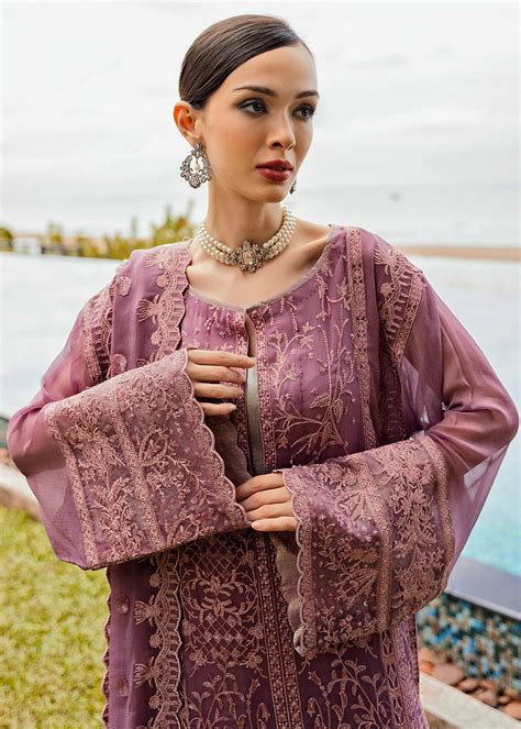 Buy Luxury Formals 24 By Freesia By Maryum And Maria Emilia Empress