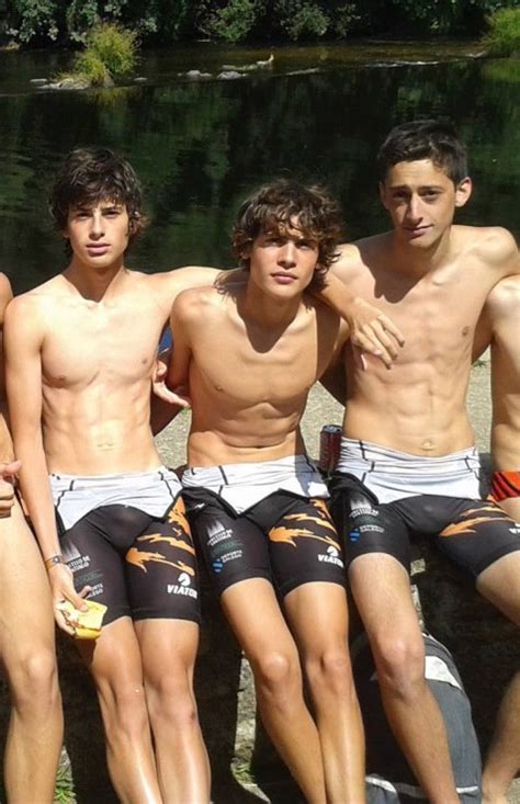 Three Straight Friends