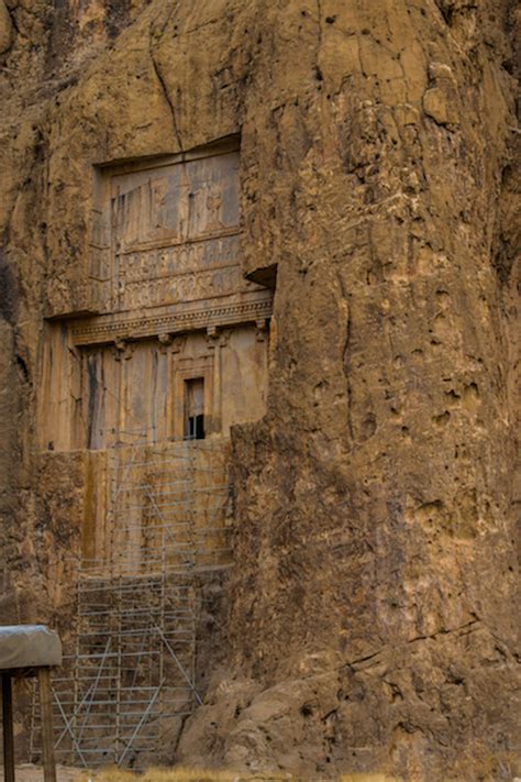 Naqsh E Rustam Majestic Tombs Of Persian Kings Travelling Spice Blog
