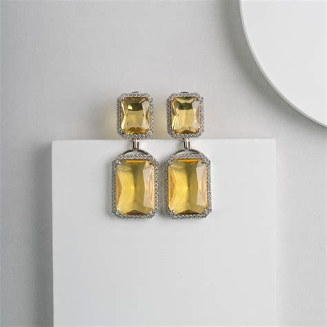 Auro Earrings Mozaati