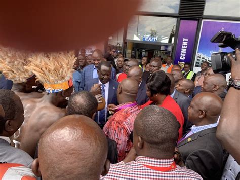 raila arrives in eldoret for devolution conference