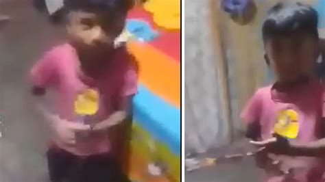 පියා දරුවාගේ කකුලක් ගැට ගසා රෝදයට යට කරයි දස වද දෙමින් වීඩියෝ කරලා