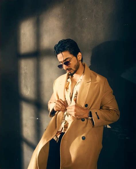 Faisal Shaikh Girlfriend Mr Faisu Gf Name Wiki Bio Mr Faisu Wife