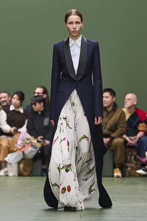 Loewe Fall Winter 2024 2025 Ready To Wear