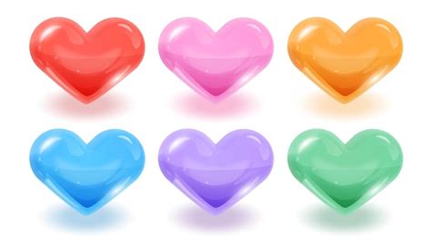유리처럼 투명한 다양한 색상의 하트 세트 프리미엄 벡터