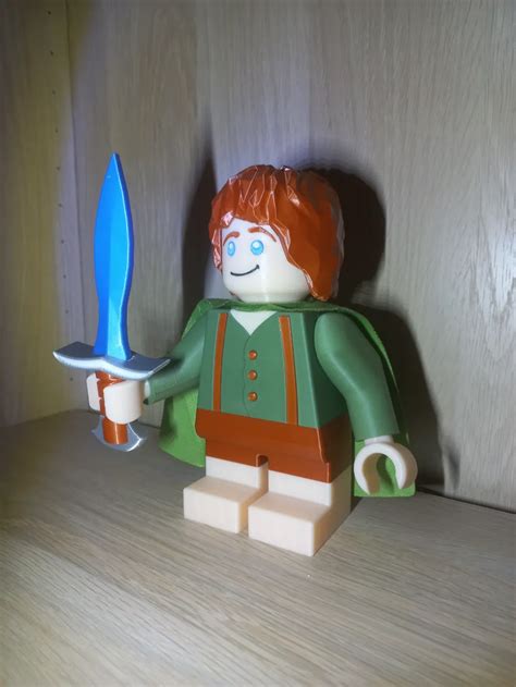 Big Brick Frodo No Ams Free 3d Print Model Makerworld