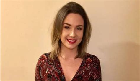 How Having More Frequent Sex In Your 40s Can Keep The Menopause At Bay