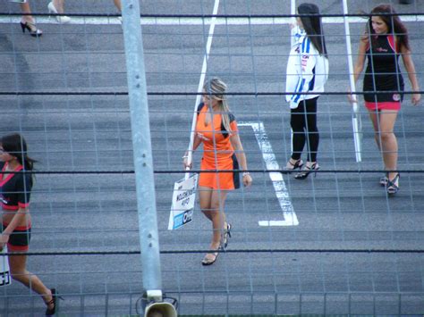 daily grid girls day 775 r gridgirls