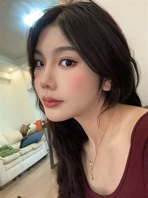 Anna Weiwei Cam Model Free Live Sex Show And Chat Stripchat