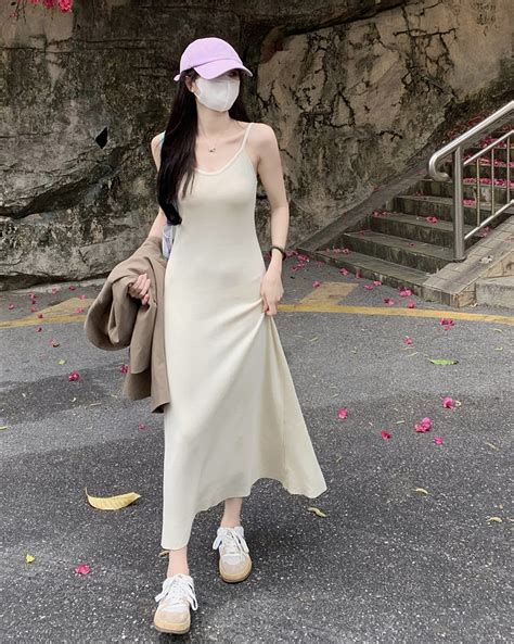 심플 플레어 롱 원피스 코튼 면 라운드 넥 슬리브리스 나시 청순 슬림 여리 섹시 핏 하늘하늘 소프트 니트 민 소매 꾸안꾸 캐주얼 데일리 베이직 집앞 산책 편한 기본 한강 룩