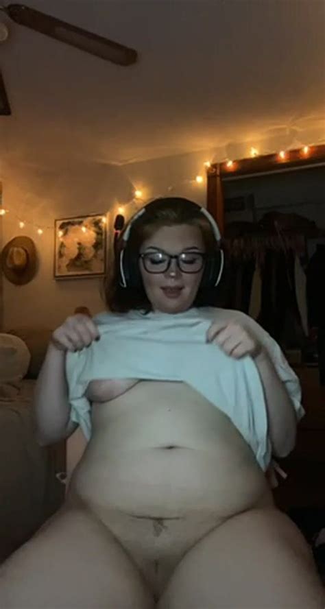 Chubby Do Guys Really Like Thick Thighs Porn GIF Video HD Chubbygifs Com