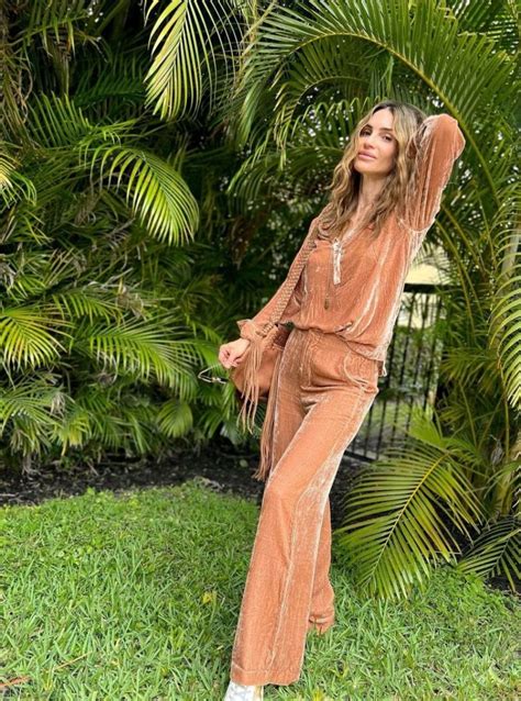 Mar A V Zquez Y Su Look Aterciopelado Que Cautiv A Todos Caras