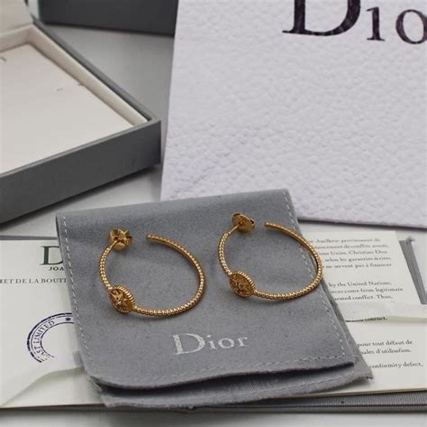 Pin de Cloclo Milla em Joyería de Cristian Dior Acessórios Joias