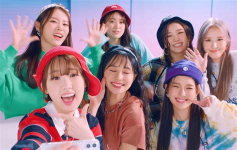 Emerging K Pop Group Weeekly Say They Are Inspired By Loona