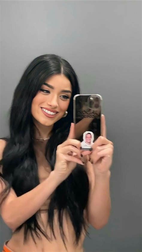 Dixie Damelio Dixie Damelio Dixie Bobby Brown