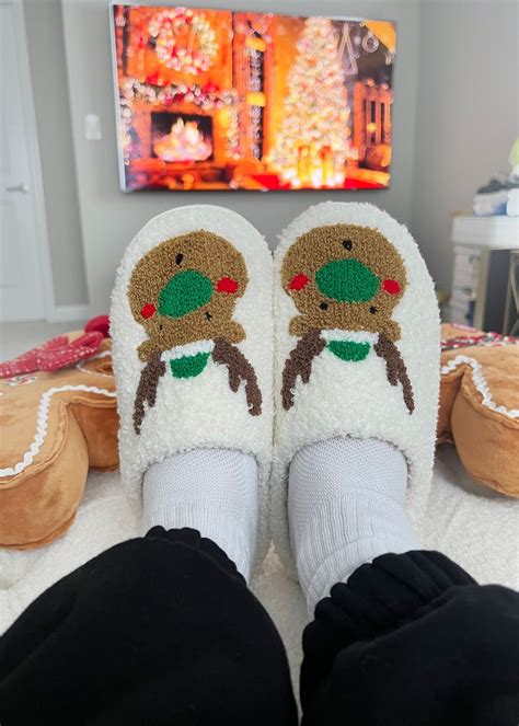 Reindeer Slippers Christmas Ts T For Her Cute Ts Cozy