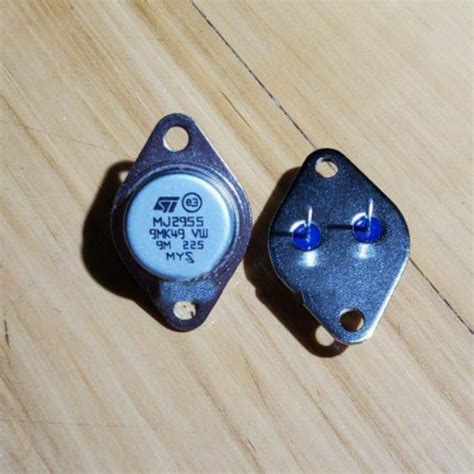 Jual Transistor Mj2955 Mj 2955 Malaysia Original Kwm579 Shopee Indonesia