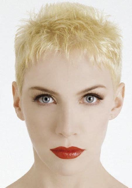 Annie Lennox Annie Lennox Outfits