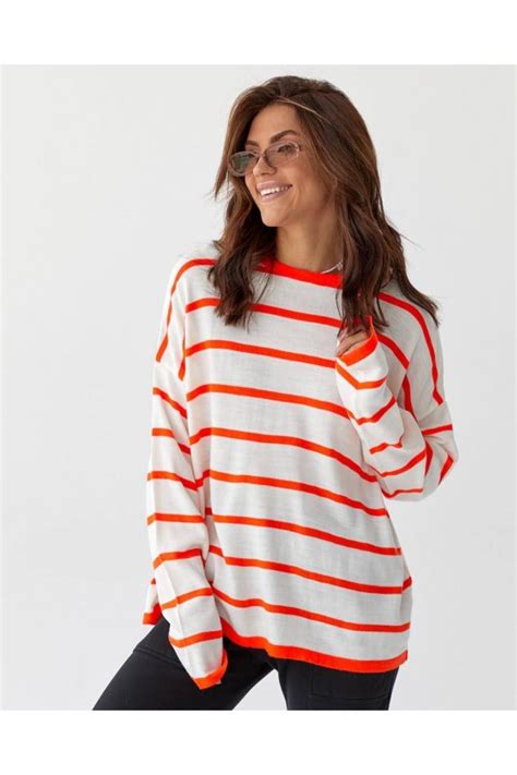 ΜΠΛΟΥΖΑ ΛΑΙΜΟΚΟΨΗ ΜΑΚΡΥ ΜΑΝΙΚΙ