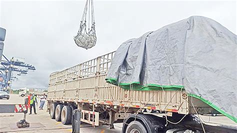 မန္တလေးမြေငလျင် ဘေးသင့်ဒေသများတွင် အသုံးပြုရန် အိန္ဒိယနိုင်ငံမှ ဘိလပ်မ