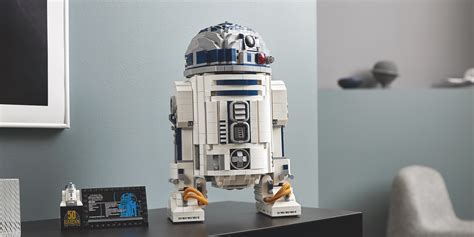 LEGO R2-D2 launches with over 2,300 pieces on May 1 - 9to5Toys