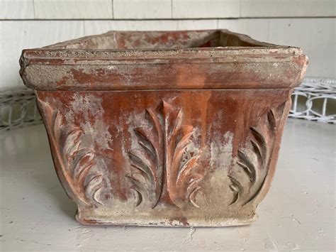 Italian Terracotta Planter For Sale At 1stdibs Rectangular Terracotta