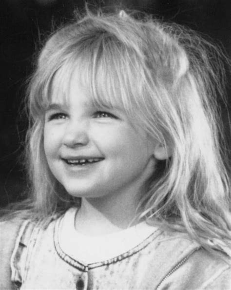 Ivyann Schwan Photos Imdb