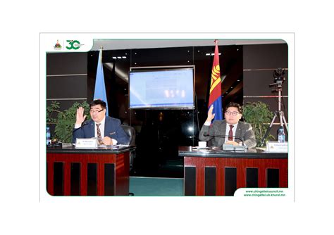 НИЙСЛЭЛИЙН ЧИНГЭЛТЭЙ ДҮҮРГИЙН ИРГЭДИЙН ТӨЛӨӨЛӨГЧДИЙН ХУРЛЫН ЭЭЛЖИТ БУС Iii ХУРАЛДААН БОЛЛОО