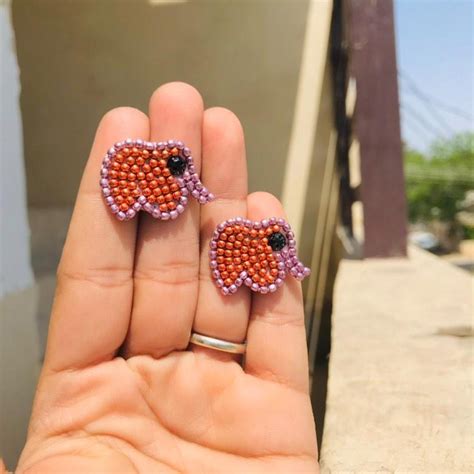 Mini Elephant Pinakitraditional