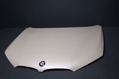 BMW X1 F48 Motorhaube Frontklappe Mineralweiss metallic A96 in Bayern ...
