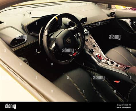 Lamborghini Aventador Interior White