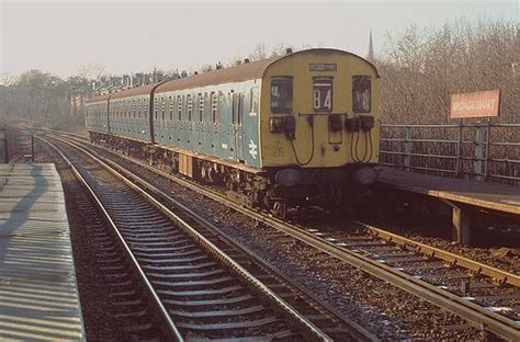Class 501 At Brodesbury 2nd Feb 77 British Rail North London London