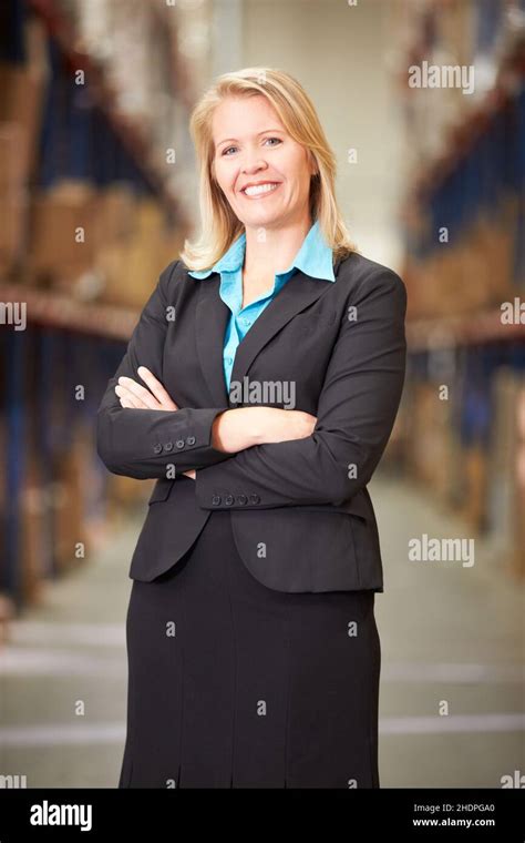 Logistics Warehouse Manager Logistic Trade Warehouses Managers