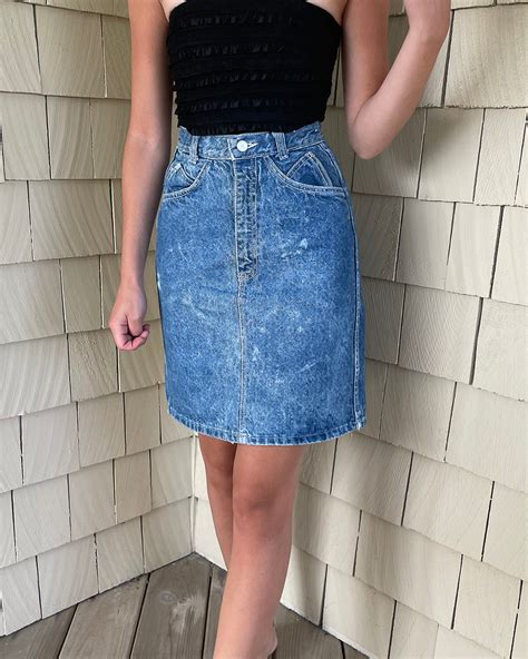 Vintage 1980s Denim Skirts Xs Very Breezy