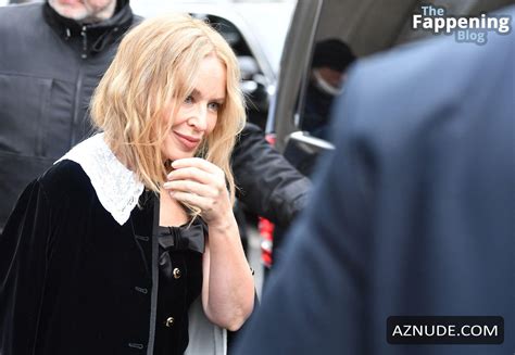 Kylie Minogue Sexy Looks Stunning In Black Pantyhose At The Miu Miu