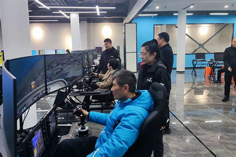 河北省科技文化场馆联合体调研组到爱飞客航空科普基地进行调研考察