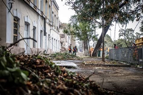 Нові фотографії після нічного ракетного удару у Дніпрі Телеканал D1