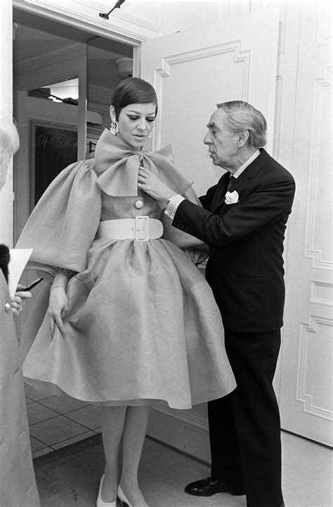 A Look Back At Norman Norell Photos