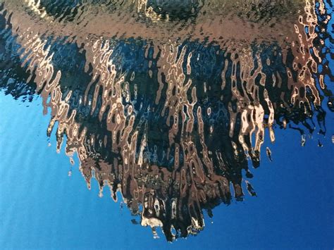 Triangled Reflection Globalista1 Flickr