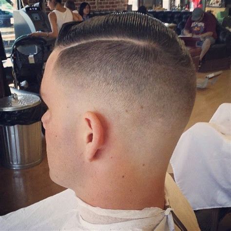 Elegant High And Tight Haircuts To Help Men Save Time