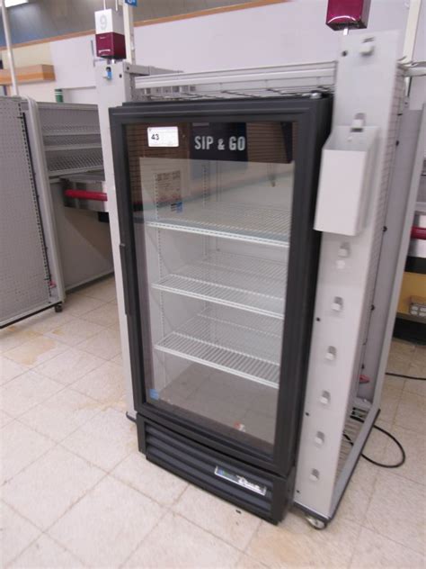 Lot True Self Contained Glass Door Cooler Gdm Hc Ld Vision Equipment