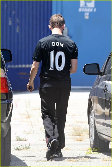 Dominic Monaghan Star Of Rihanna And Eminems Music Video Photo