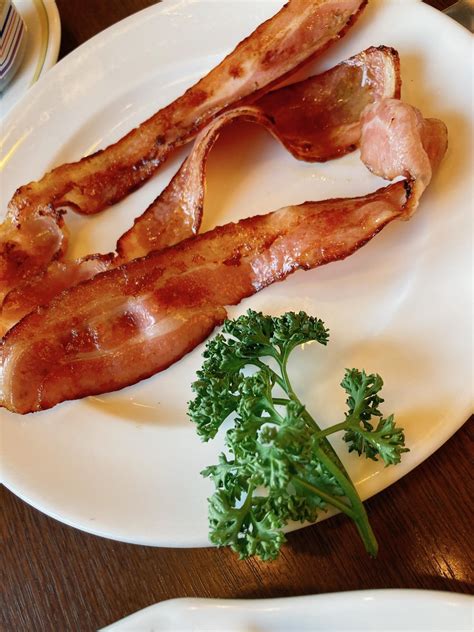 Natures Candy R Bacon