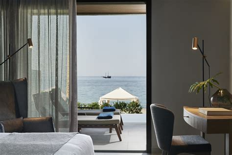 Executive Suites Sea Front Private Pool Amira Luxury Resort