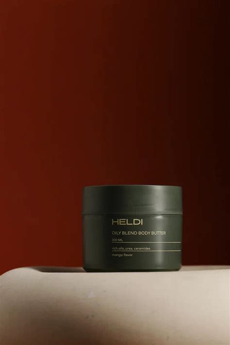 Российский бренд уходовой косметики Heldi выпустил линейку экологичных кремов для тела Buro