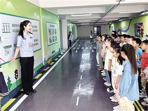 体验式教学 闯关式互动 吴江日报