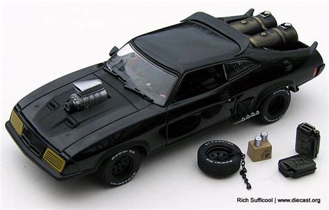Mad Max 2 The Road Warrior—v 8 Pursuit Special