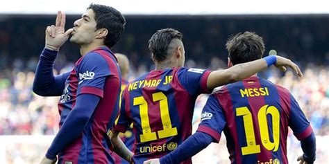 หลุยส์ เอ็นริเก้ ชี้ชัด หลุยส์ ซัวเรซ เข้ากับ บาร์ซ่า ได้ดีกว่า อิบราฮิโมวิช