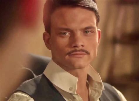 Актер Евгений Ткачук Фото — Картинки